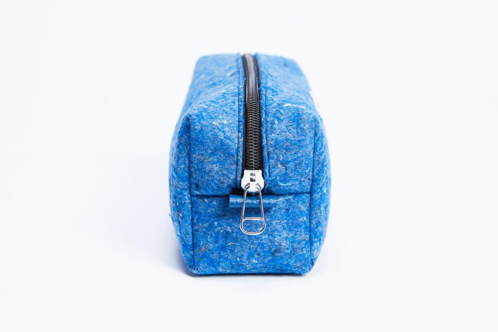 Travel case - recycled felt granito - Water - Flocon - Maison Fantome
